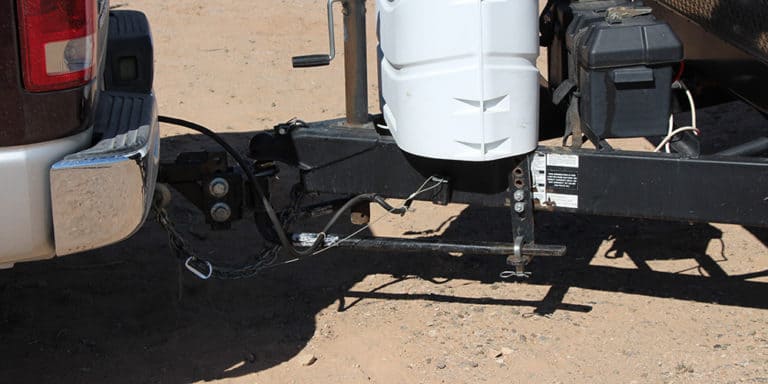 5 Critical Moves to Make When A Trailer Starts To Sway