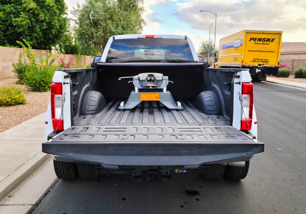The Ultimate 5th-Wheel Hitch Guide & Review For Every Truck